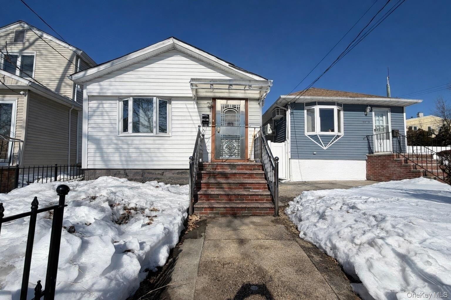 12417 6th Ave, College Point, NY 11356 | Brownstoner