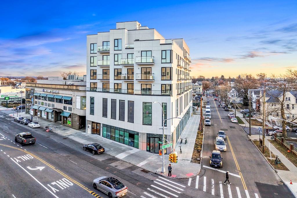 15002 Northern Blvd, 3L, Murray Hill, Flushing, NY 11354 | Brownstoner